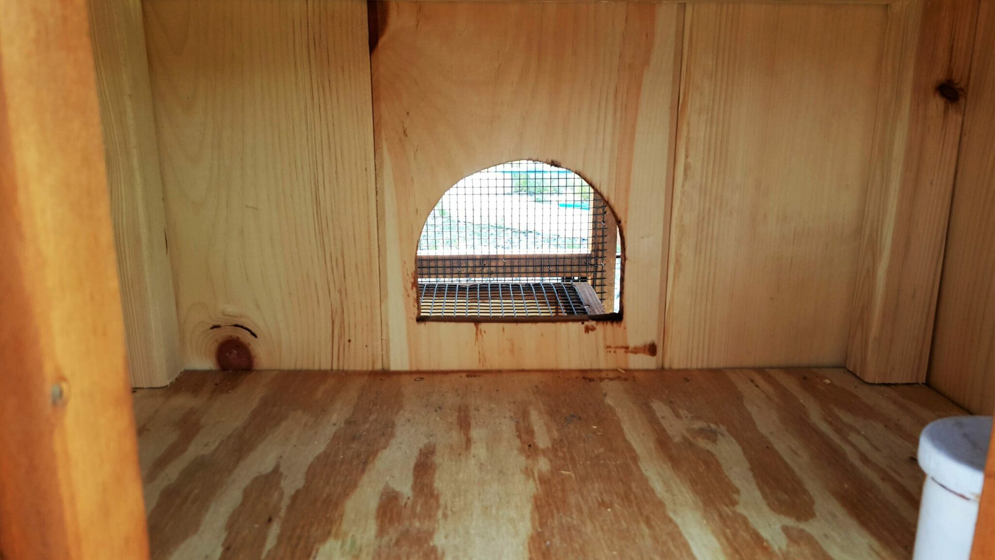 Rabbit Hutch - With Wheels - Black Bear Outdoor Structures