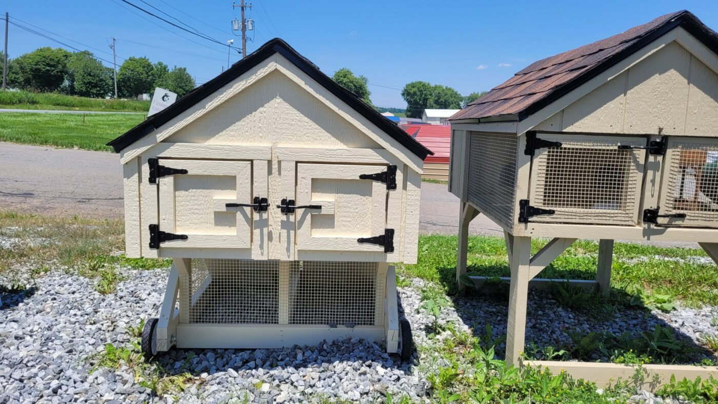 Rabbit Hutch - With Wheels - Black Bear Outdoor Structures